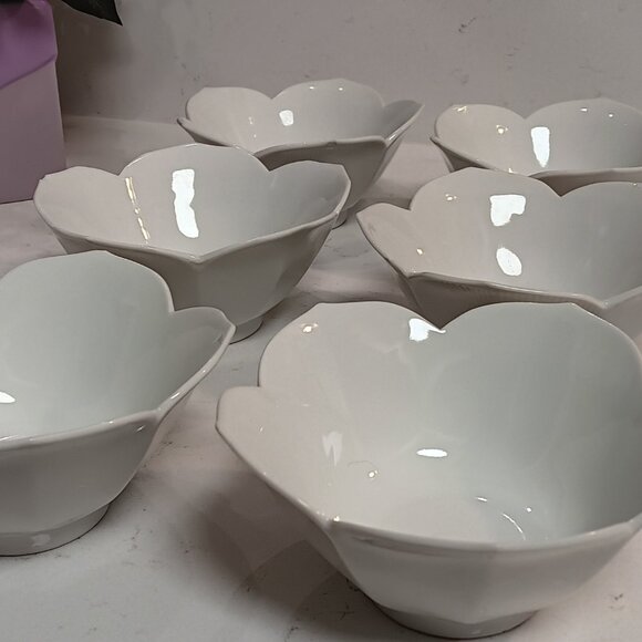 Dining | 6 Vintage Lotus Flower Porcelain Bowls White Made In Japan ...